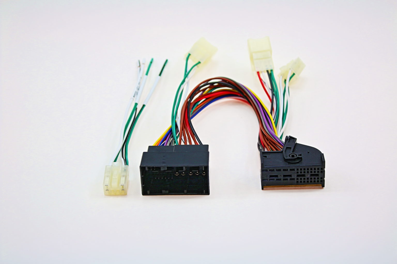 HiFi (Option 676) Add-a-Sub Harness for RAM audio systems - Technic PNP